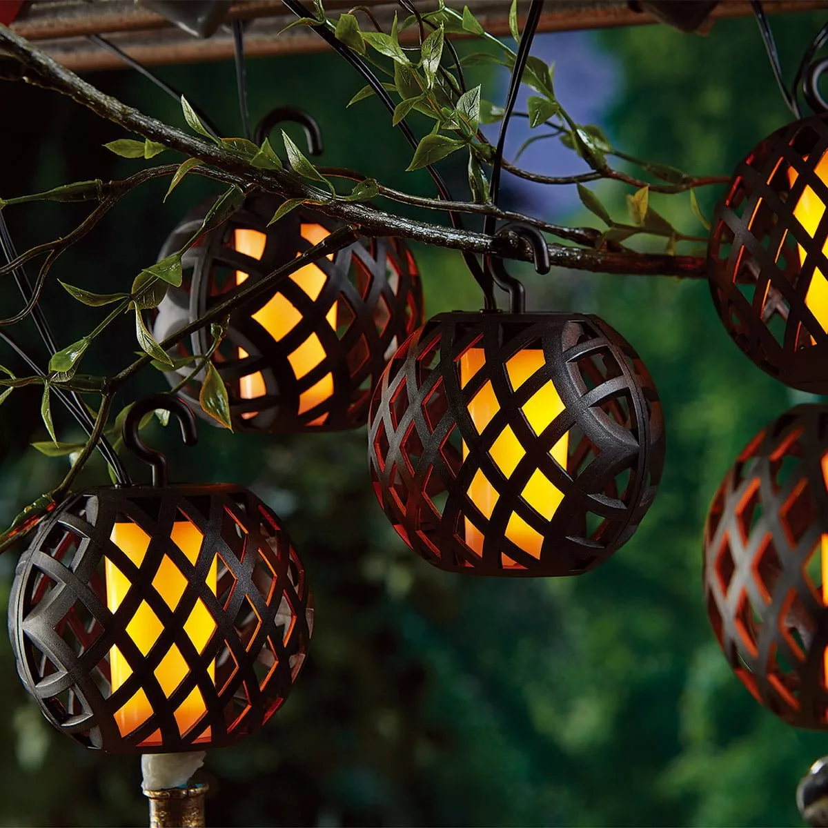 Elan Solar Flame Lanterns - Richard Jackson Garden