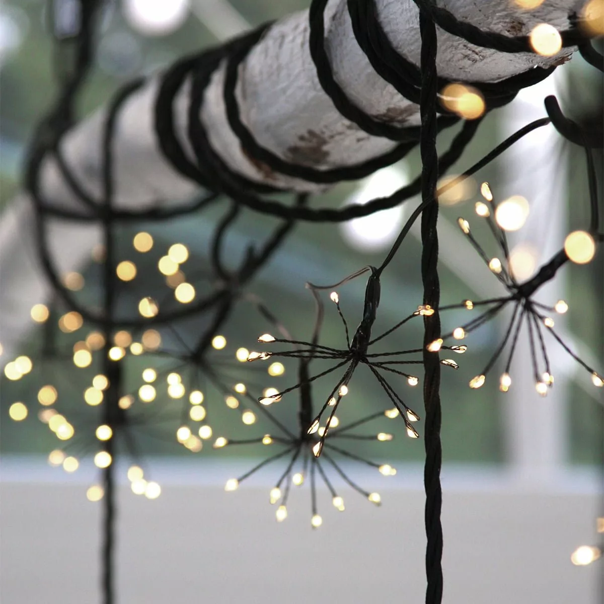 Solar Starburst Chain Lights - Richard Jackson Garden